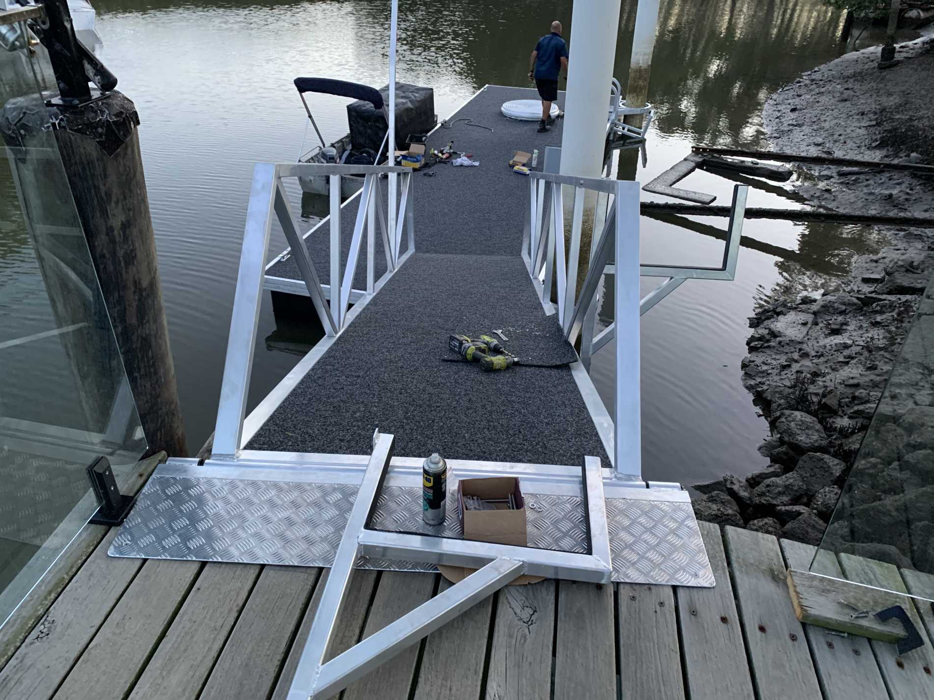 Pontoon Maintenance in Brisbane with Micks Marine Maintenance